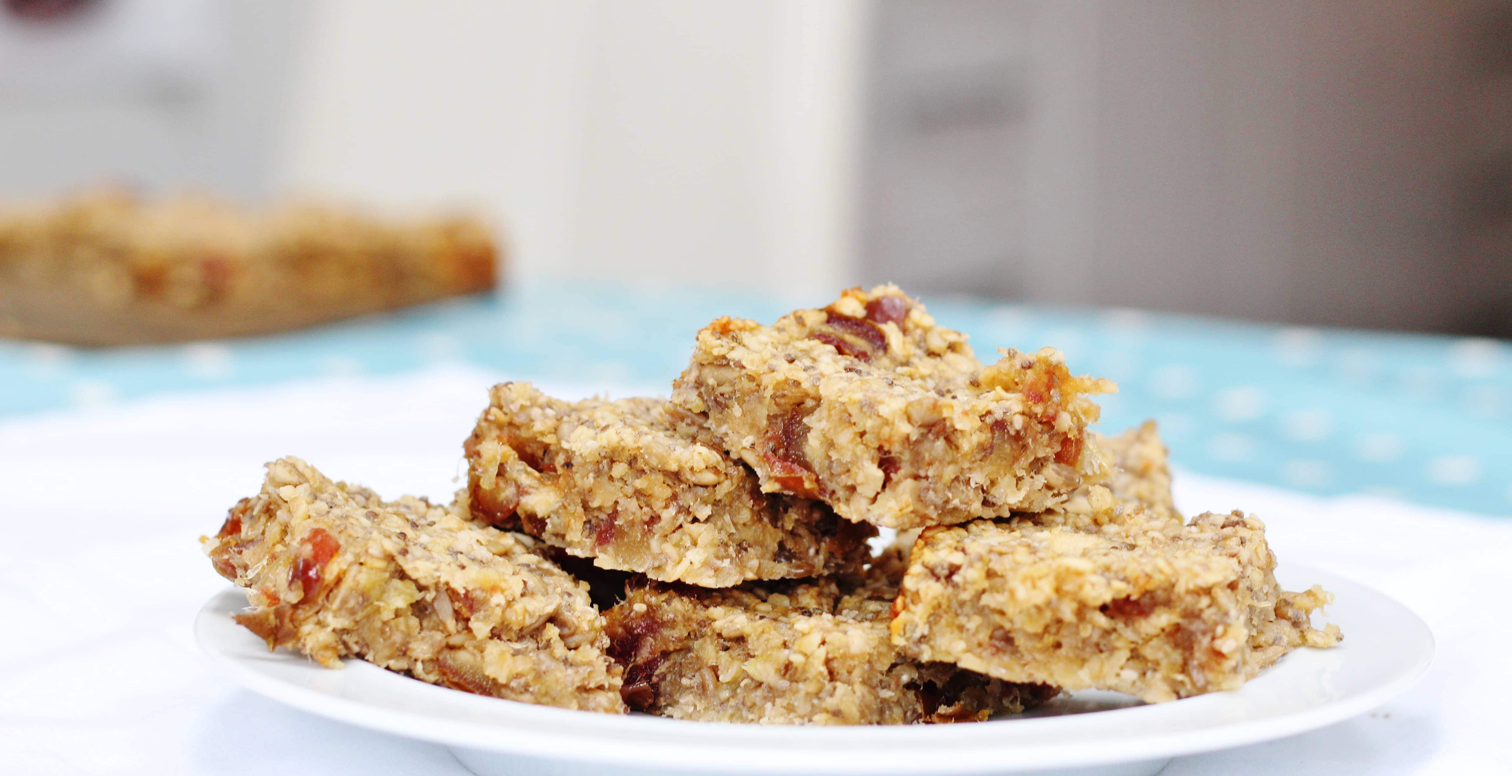 Date and Banana Oaty Bars with No Added Sugar - Searching for Spice