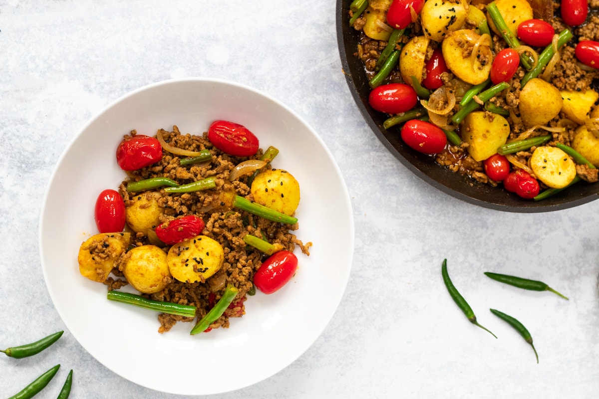Bombay Lamb Curry with Potatoes and Green Beans - Searching for Spice